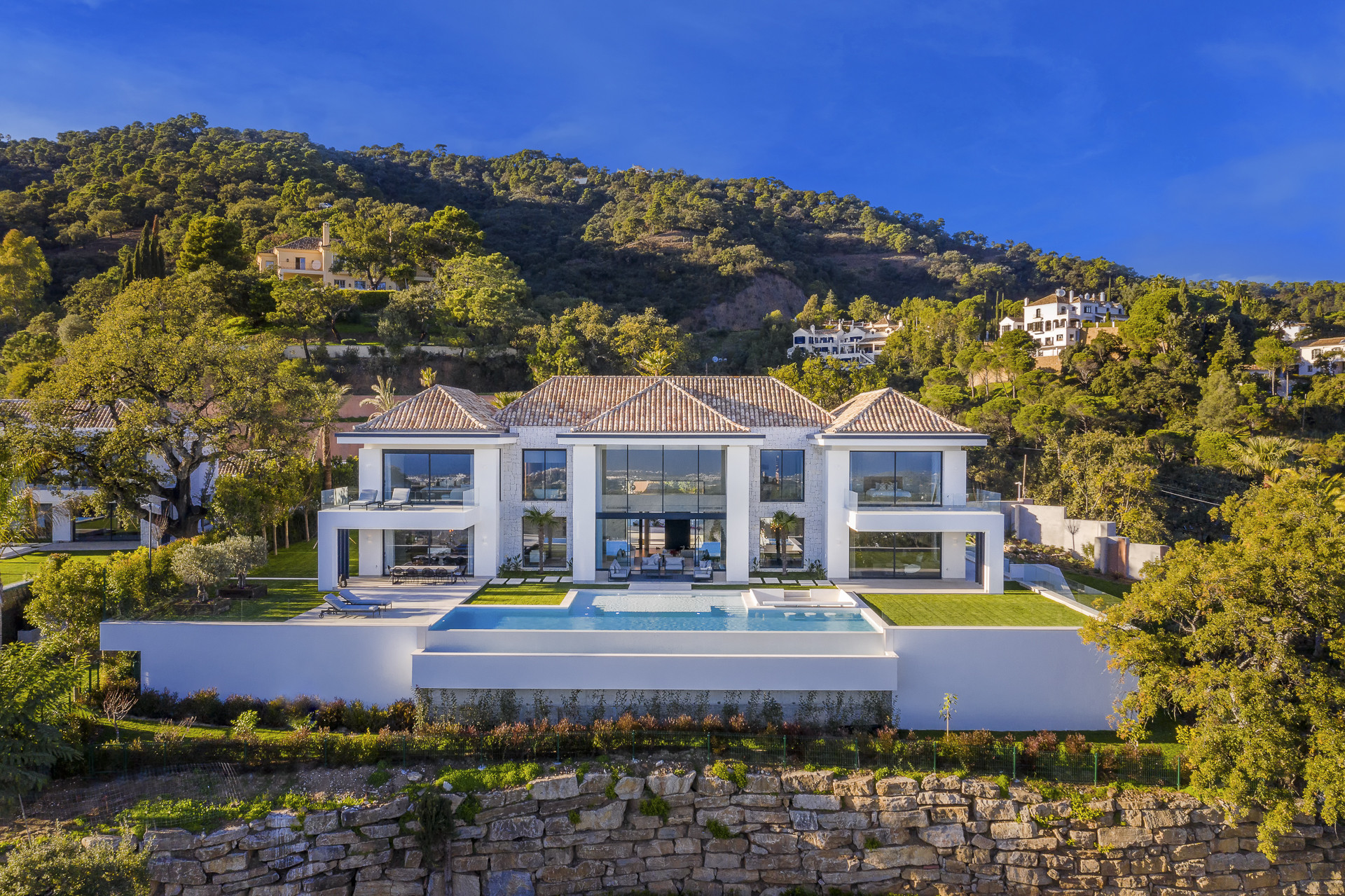 Why we choose to list only the top properties in Marbella